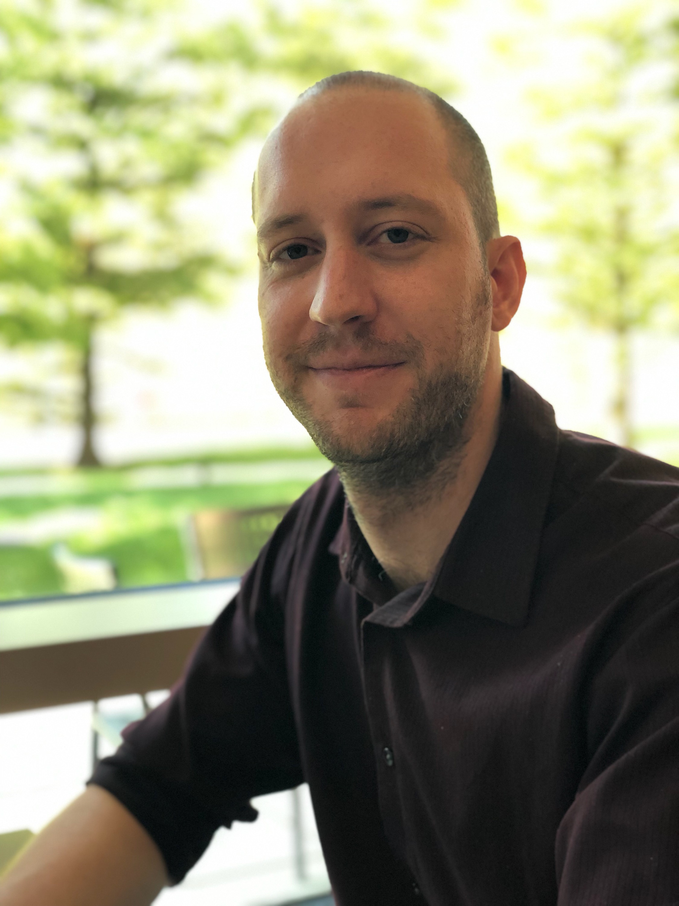 Bio – Maxwell Patchet